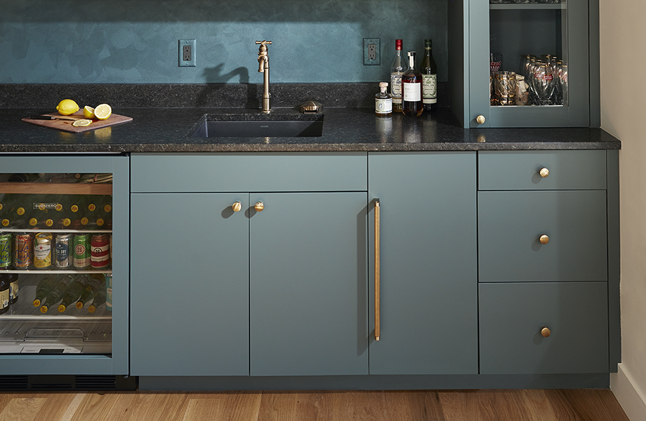 Verde Comodoro cabinets highlight Kitchen Renovation | FENIX